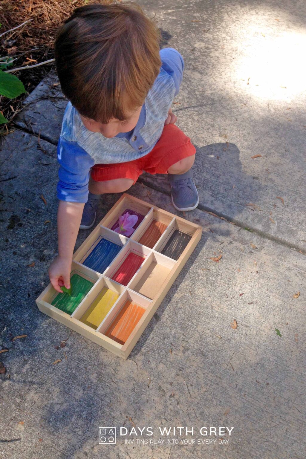 Outdoor Color Hunt - Days With Grey