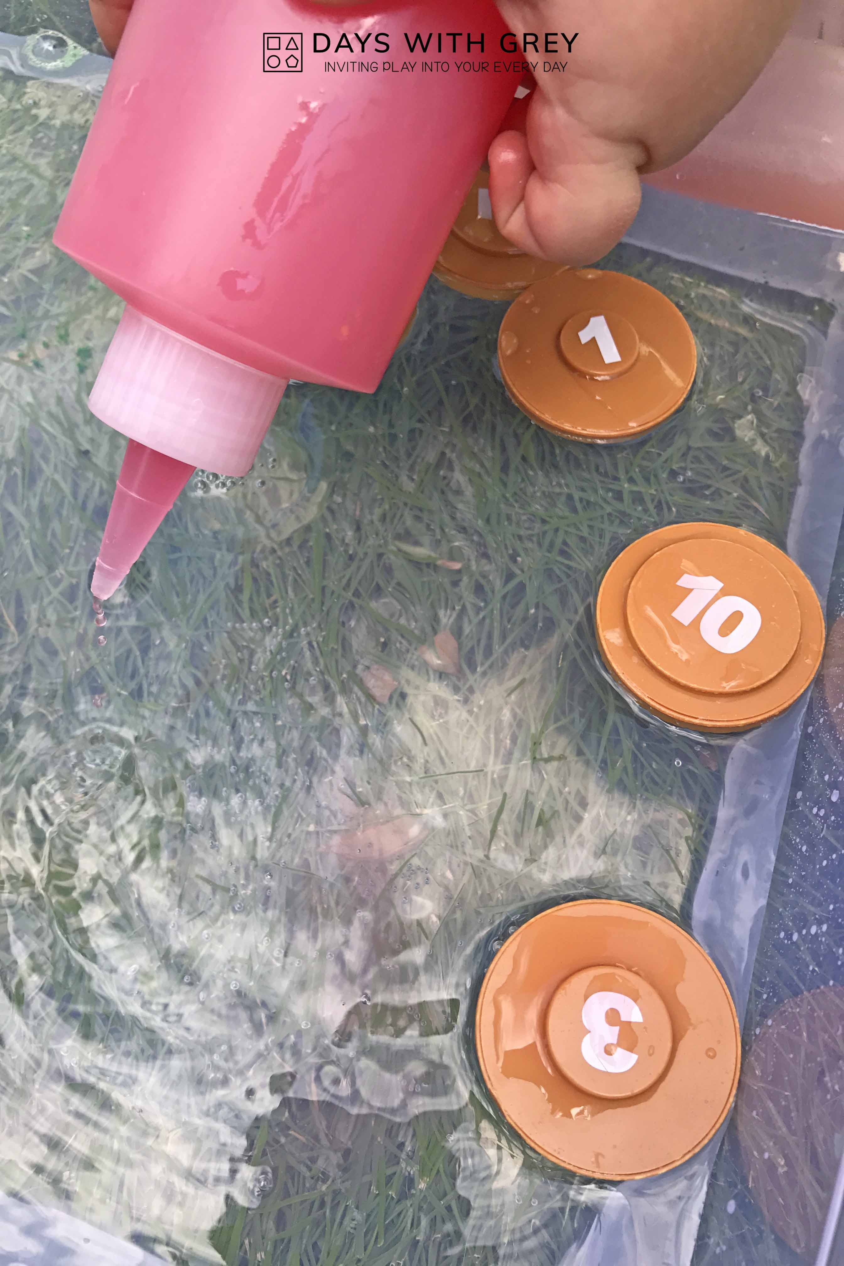 Squirt the Numbers - Days With Grey