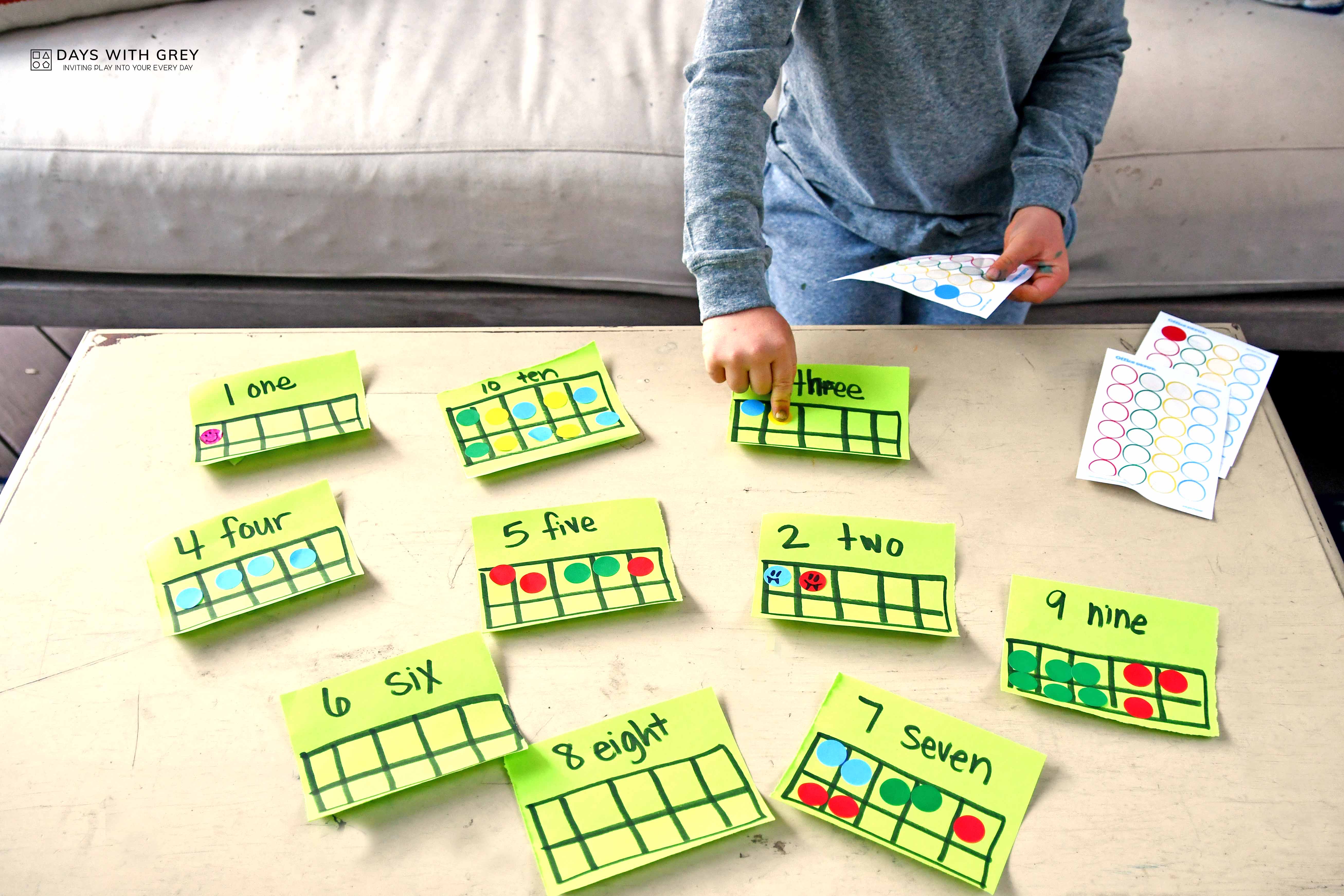 Mini Sticker Ten Frames - Days With Grey