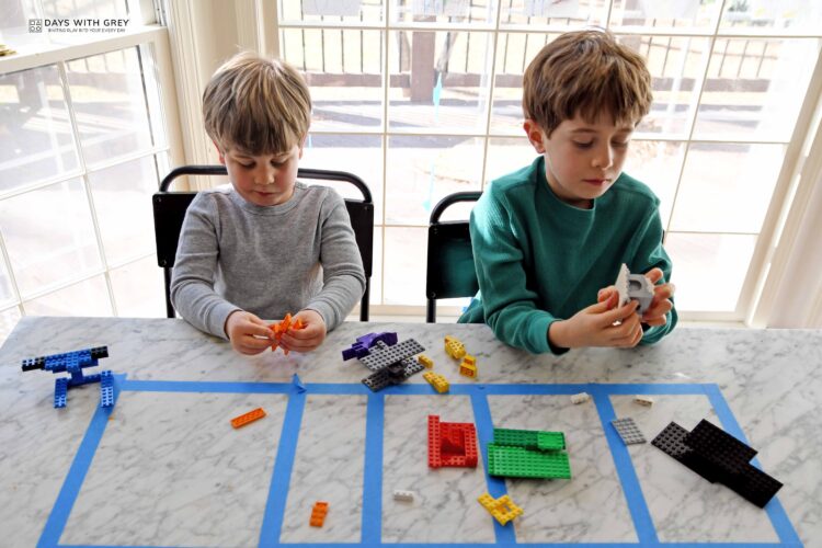 What can you make with 100 Legos? - Days With Grey