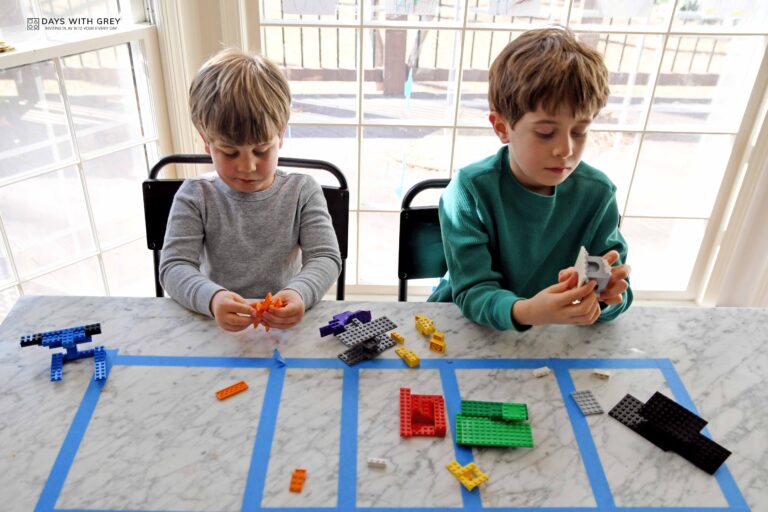 What can you make with 100 Legos? - Days With Grey