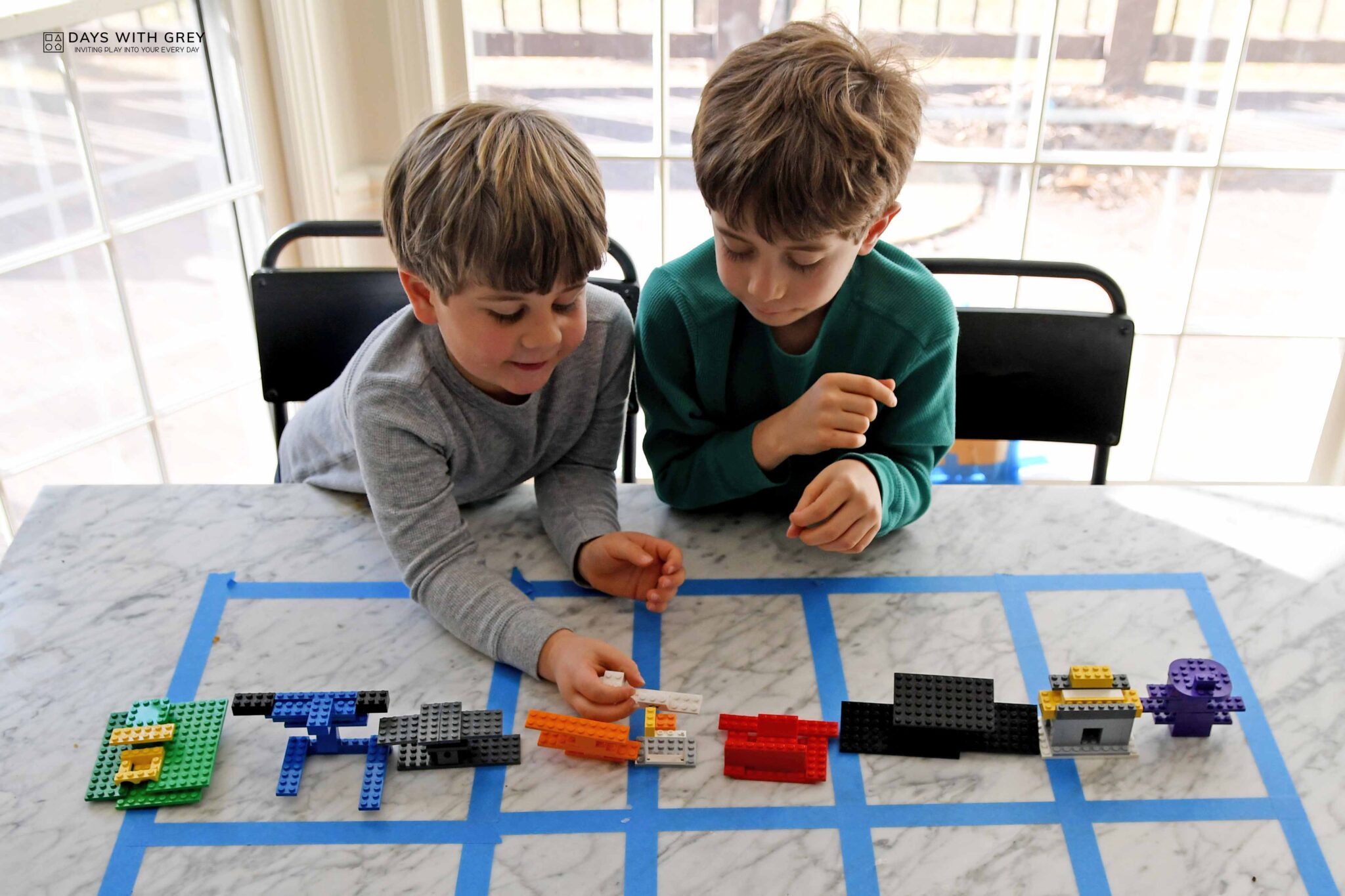 What can you make with 100 Legos? - Days With Grey