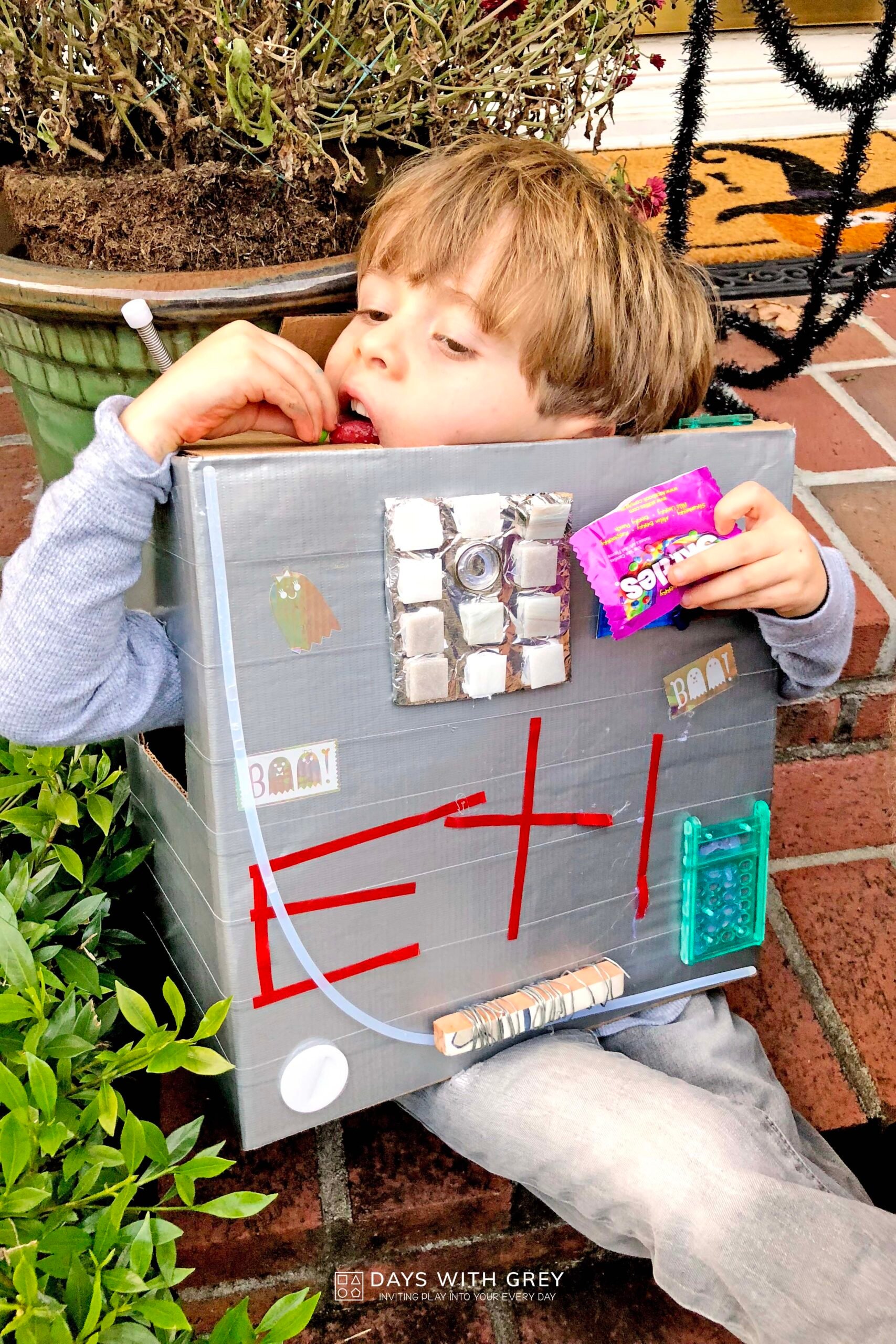 How to Make a Robot Costume - Days With Grey