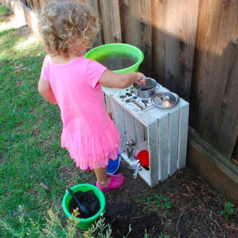11 Messy Play Sensory Activities - Days With Grey