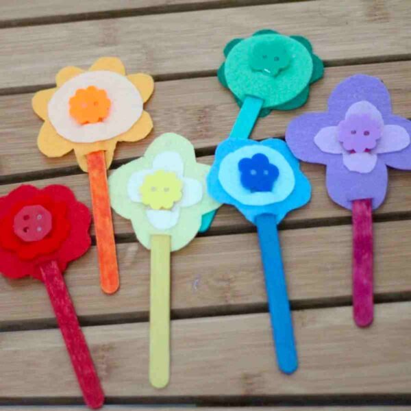 27 Easy DIY Popsicle Stick Crafts - Days With Grey